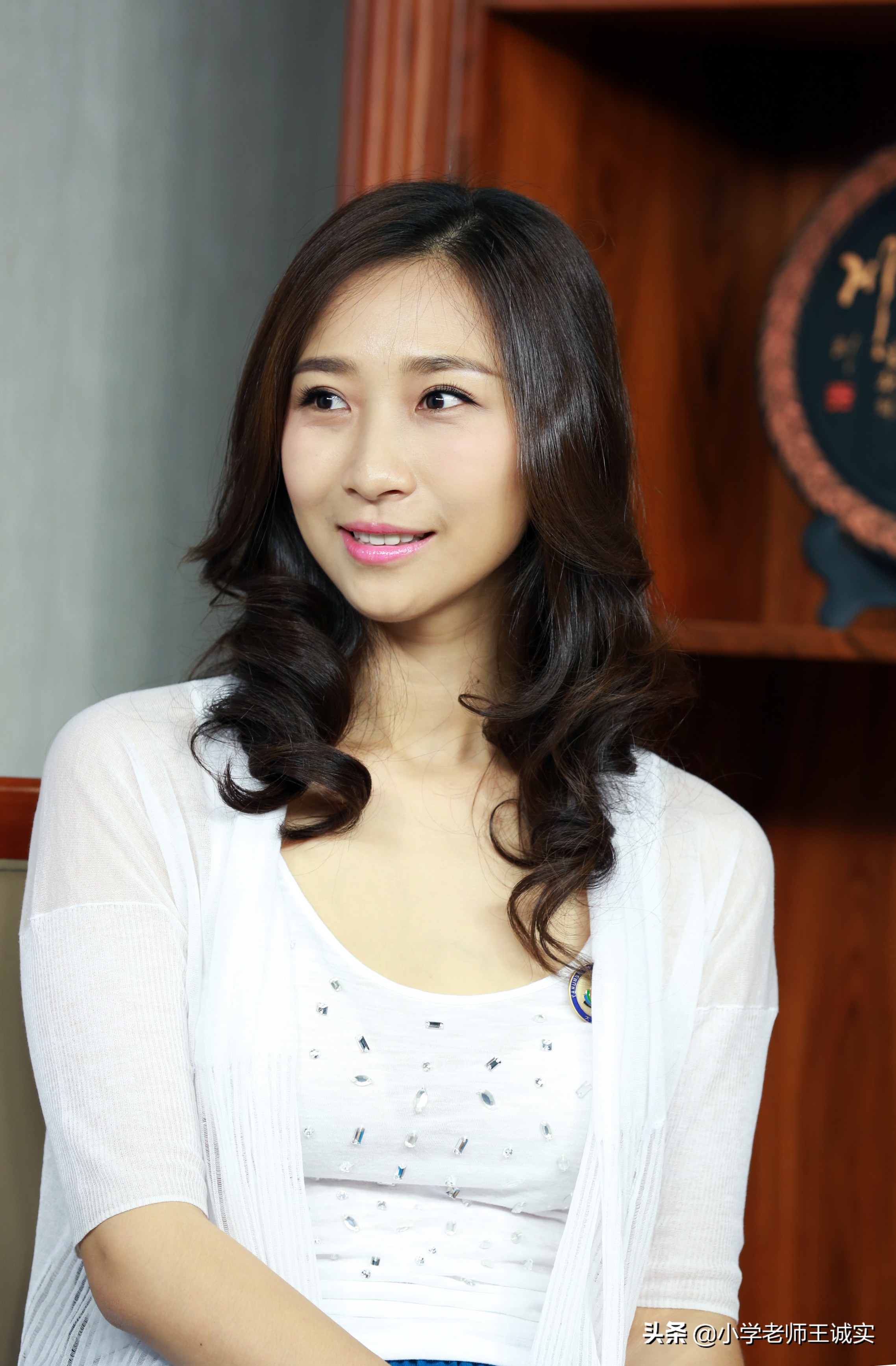 Sun Honglei's wife, Wang Jundi, has a fresh and fresh temperament ...