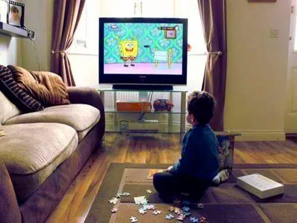Children who are addicted to watching TV are lonely in their hearts ...