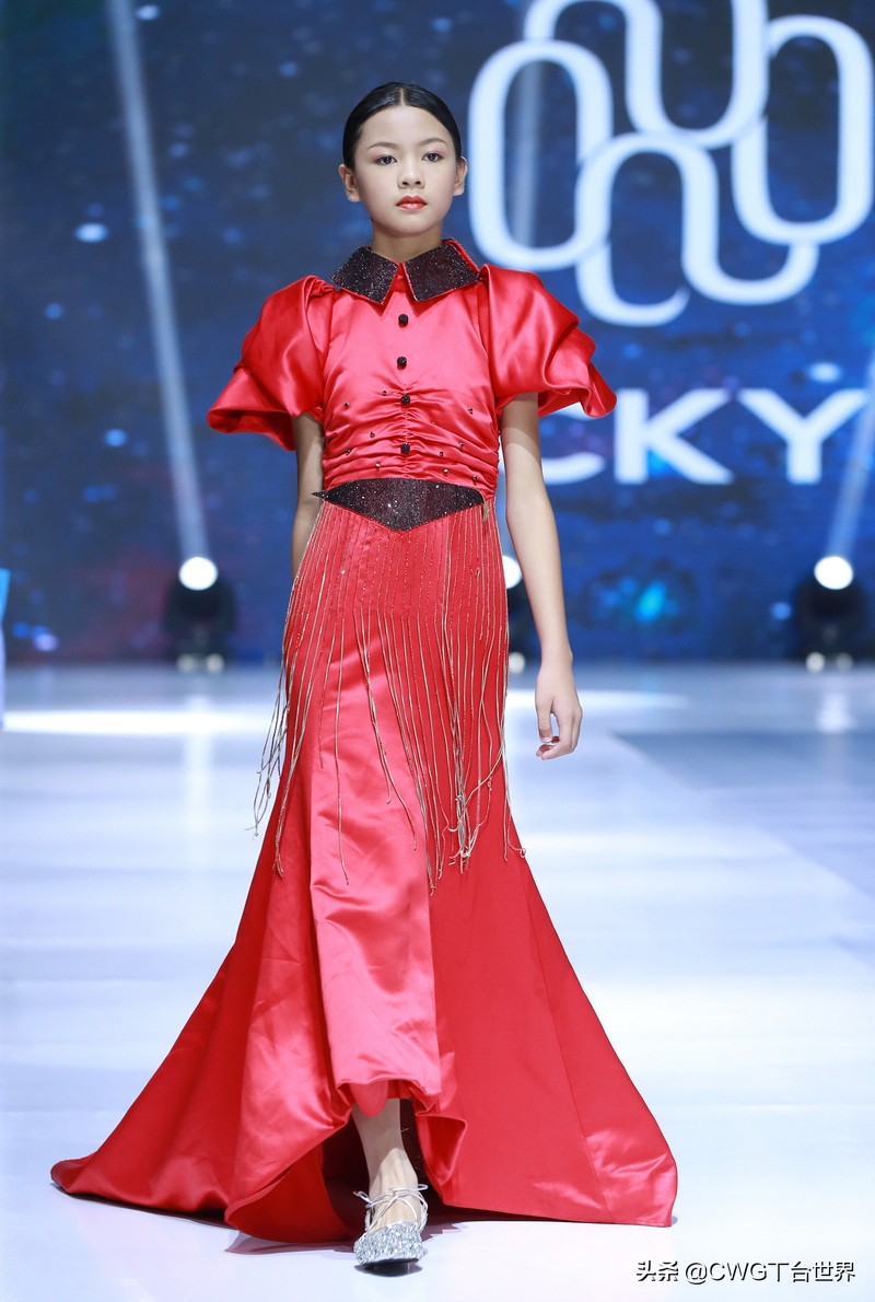 VICKY`Z brand show, one of the high-luxury shows of China Children's ...