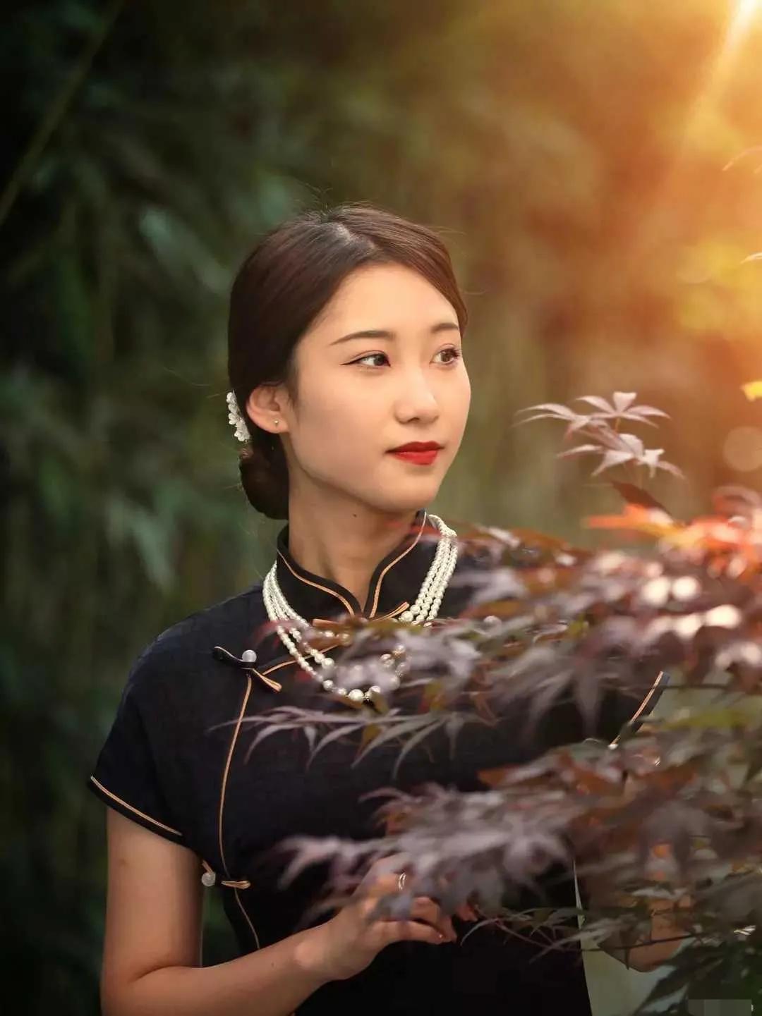 What is the charm of cheongsam?Wear the right person, the charm will be ...