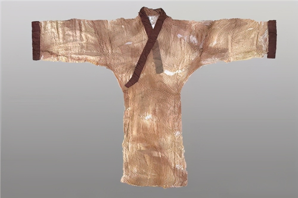 What kind of clothing can be folded into a matchbox? - iNEWS