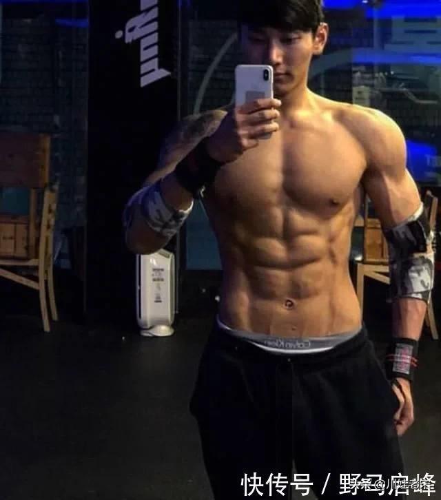 The 25-year-old guy works out in a low-key fashion, and he has 6 pack ...