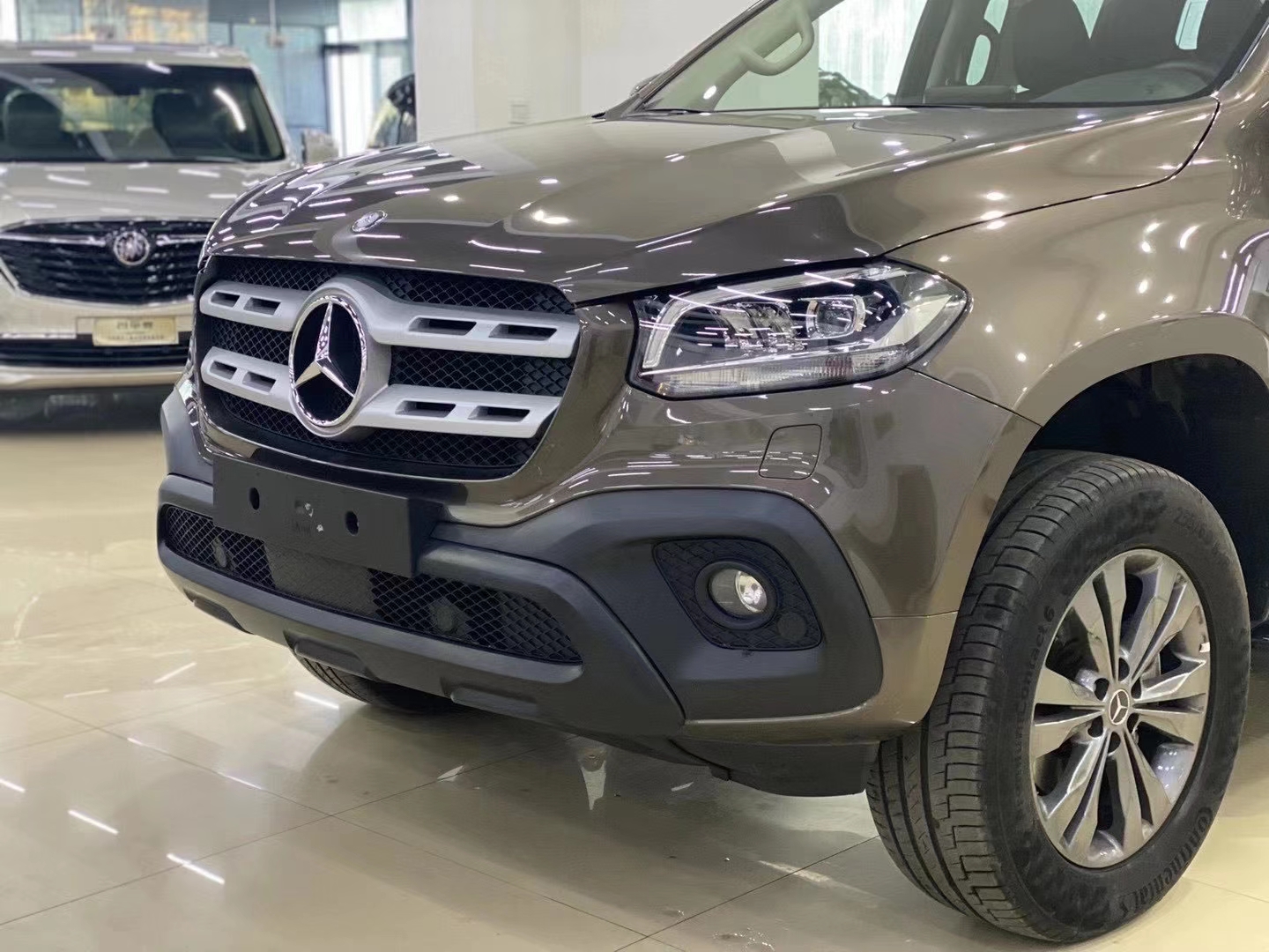 New Mercedes-Benz pickup truck unveiled, 2.3T diesel + four-wheel drive, netizens: the standard ...
