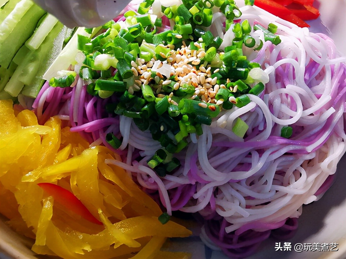 Sprite, my type, my show, I want to teach you a lesson for cold noodles ...