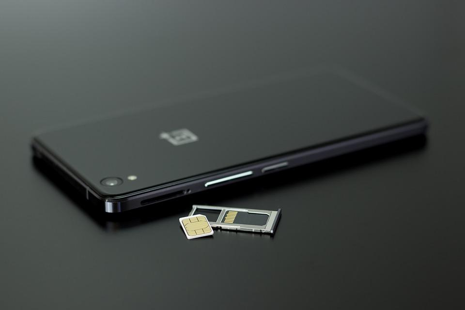 The first launch of a digital hard wallet based on a SIM card, the ...