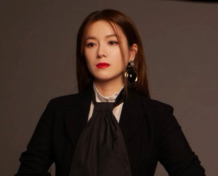 TVB Huadan Gou Yunhui suspected marriage change, and moved out of the ...