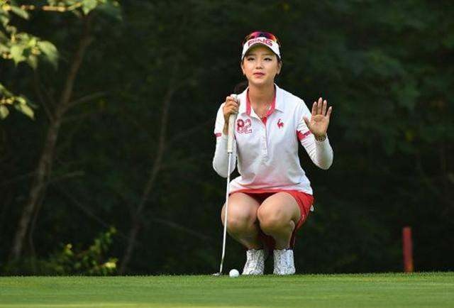 Shi Yuting was born in Japan, but became a Chinese citizen and refused ...