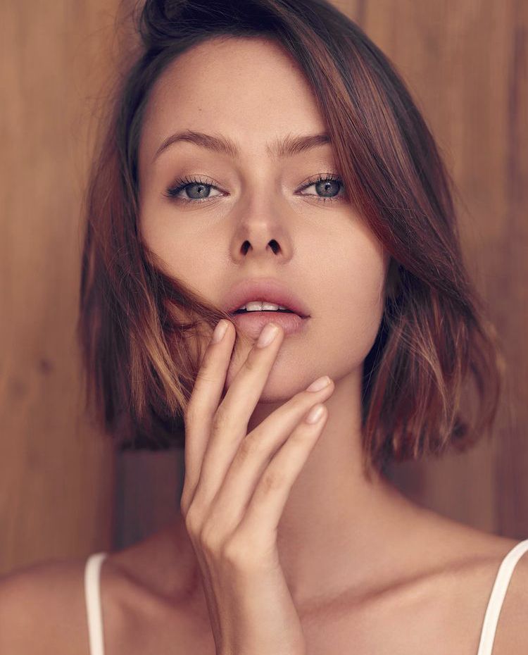 Polish model Alexandra Ola Kaczmarek - iNEWS