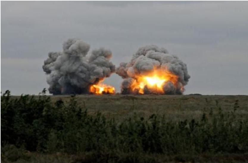 Better than laser?China's thermobaric bomb reaches 2500 degrees high ...