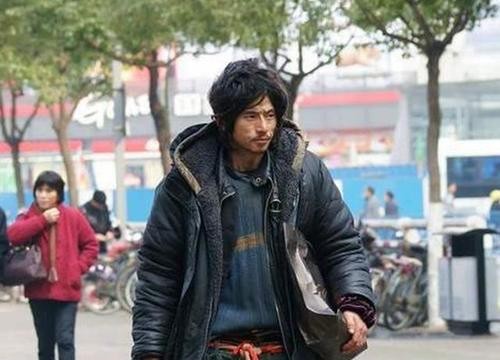 "Internet celebrities": melancholy male god: "sharp brother" Cheng ...