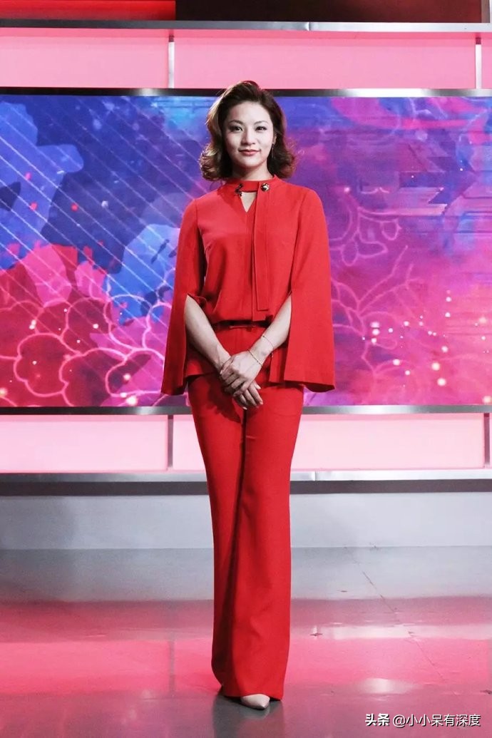 Meng Shengnan: CCTV Mid-Autumn Goddess!Hosted the Mid-Autumn Festival ...