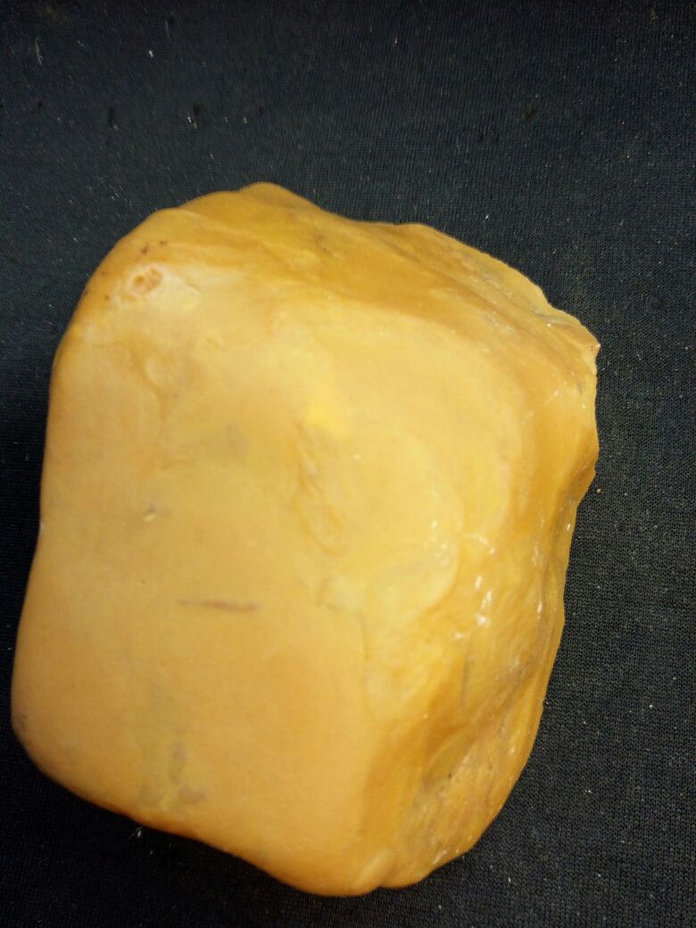 How to distinguish between quartz stone and yellow wax stone - iNEWS