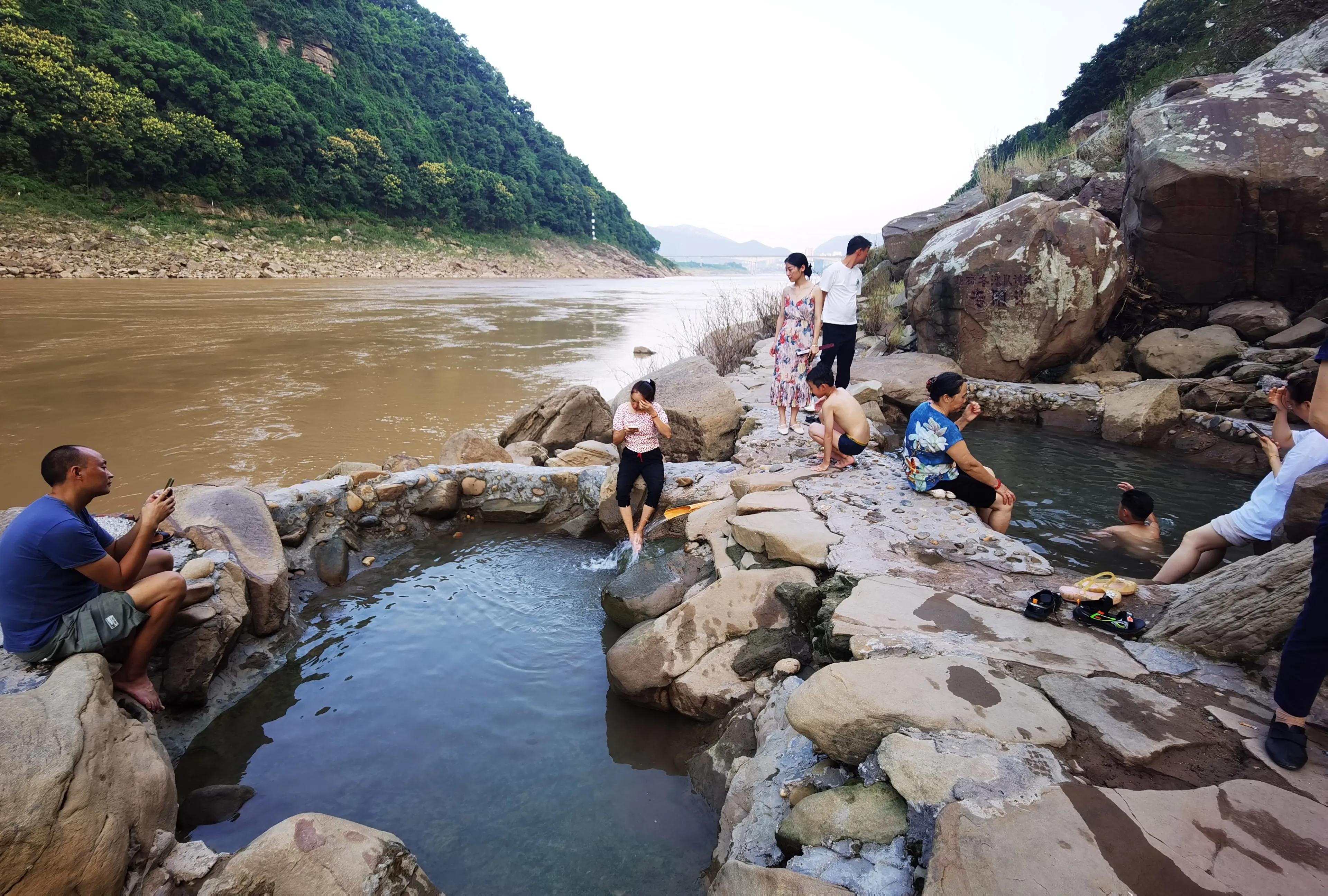 "Avatar takes you to Chongqing" check in Chongqing internet celebrity ...