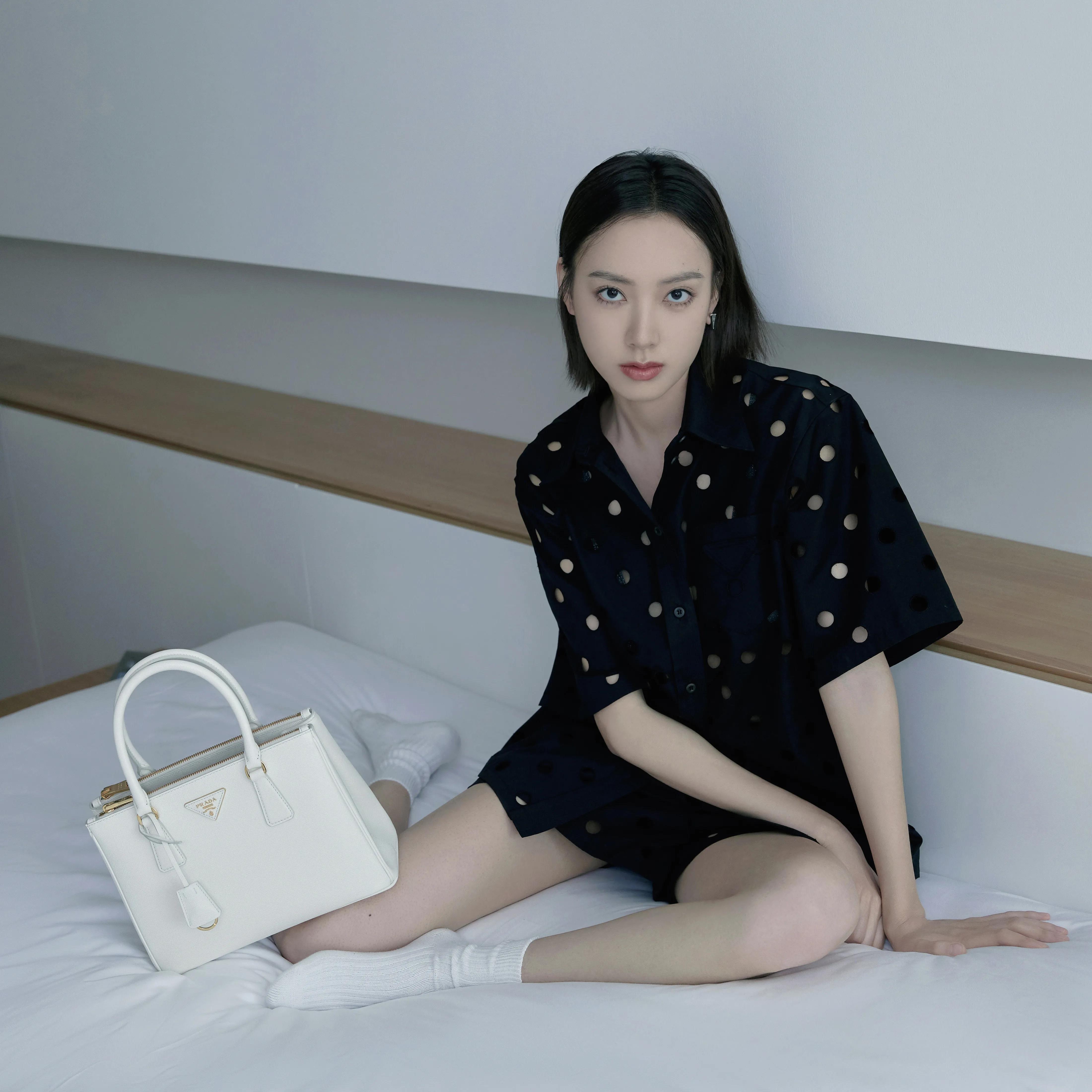 Celebrity beauties: Zhang Doudou, Sun Jialing, He Sui Photo Album - iNEWS