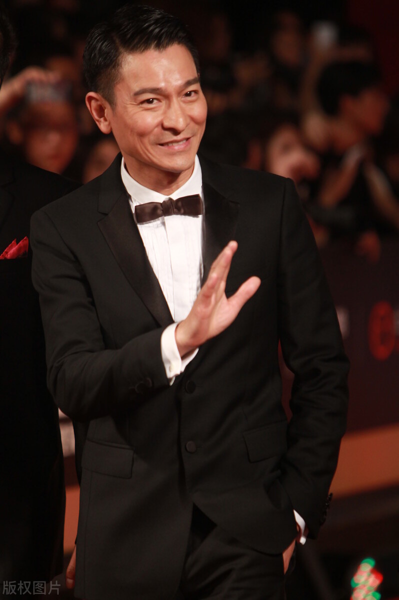 The 10 richest celebrities in China, each worth over 100 million, up to ...