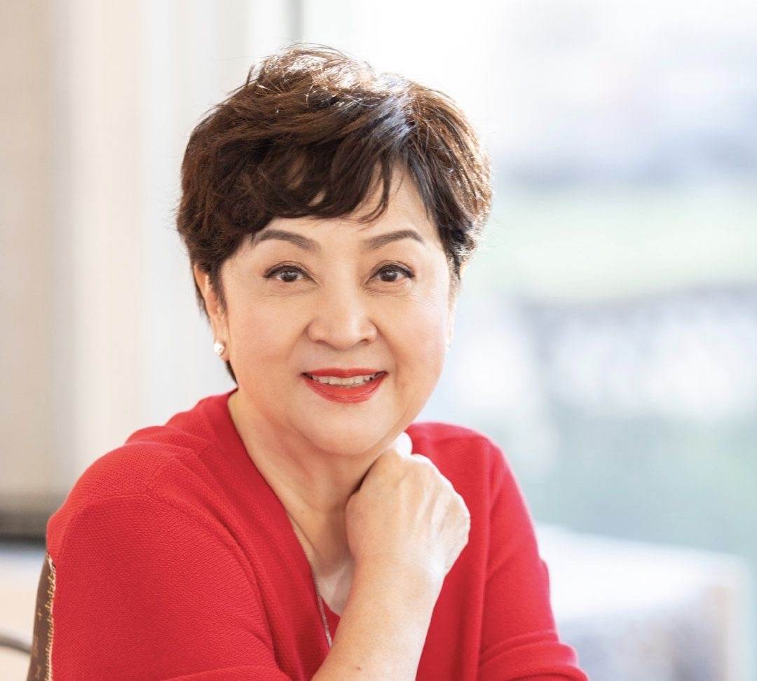 Zhen Zhen is recovering well after craniotomy, and her friend Lin ...