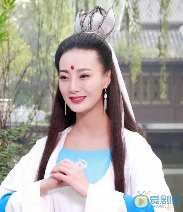 "Looking for Beauty" and Pan Chunchun are twin stars, Wang Li Danni - iNEWS