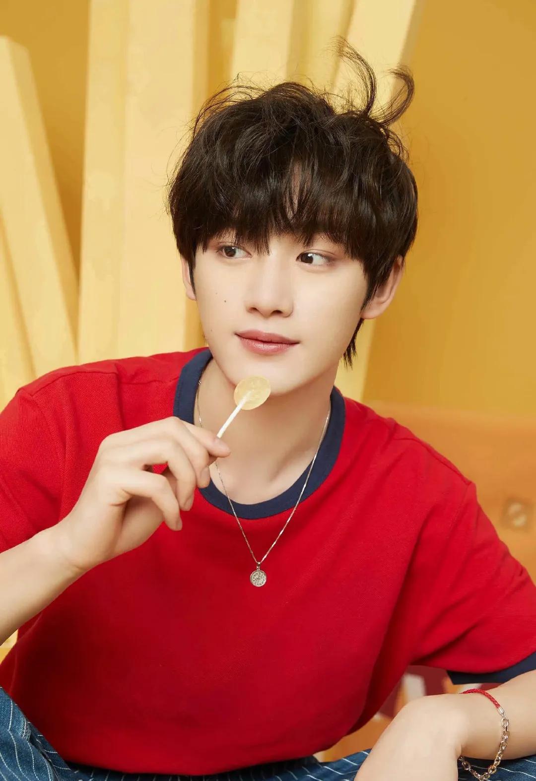 Gong Jun, Ding Chengxin, Yang Mi, Li Qin - iNEWS