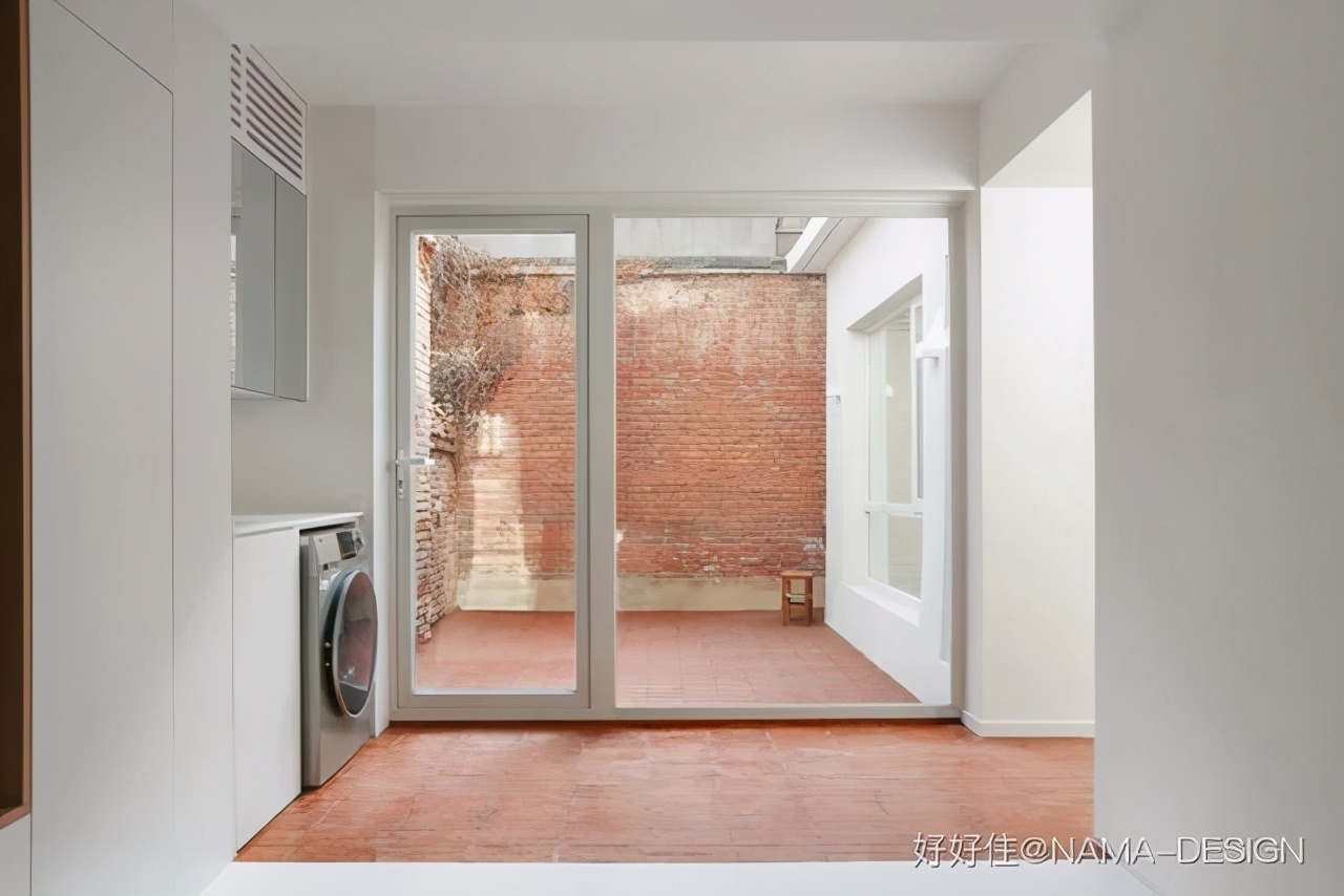 Renovation of a small house of 54 square meters, who doesn't want to ...