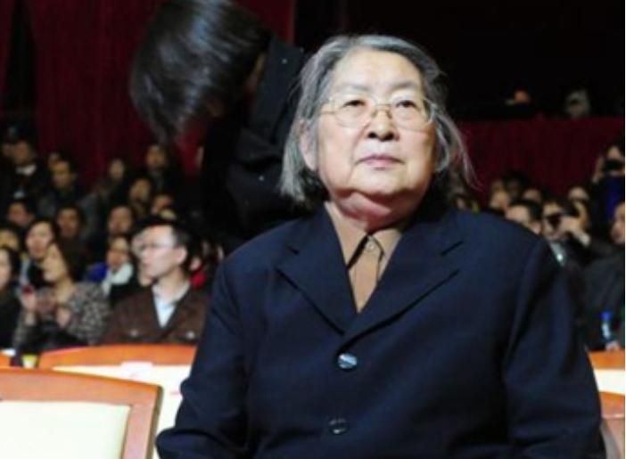 In 1984, Mao Zedong's daughter Li Na returned to Shaoshan incognito, only to fulfill his father ...