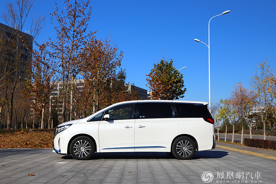 Test drive Trumpchi M8: The representative of China's high-end ...