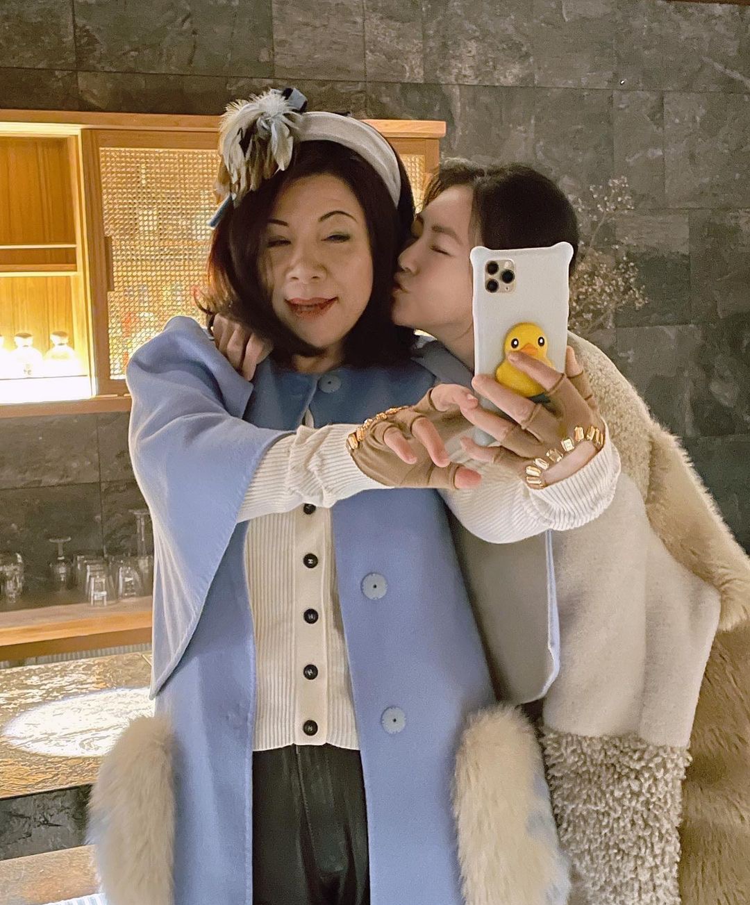 Xiao S Chen Wenqian has not been in the same frame for a long time, and ...