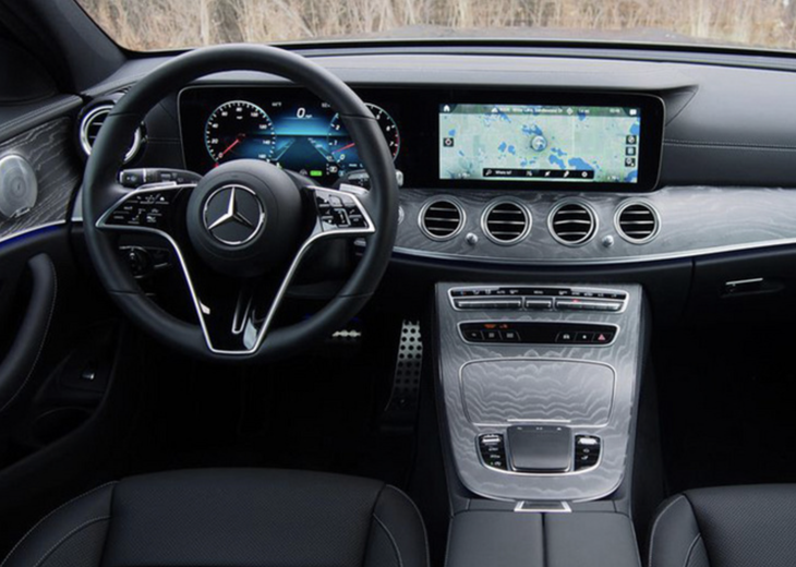 Mercedes-Benz E-Class Crossover Travel Edition Real Car with Fishing ...