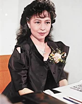 Porn star Dina, who has worked as a spy and an arms dealer, how ...