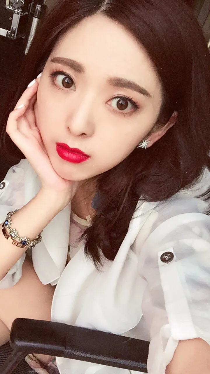 Chen Fei, Qiao Xin, pure and sweet, lovely - iNEWS