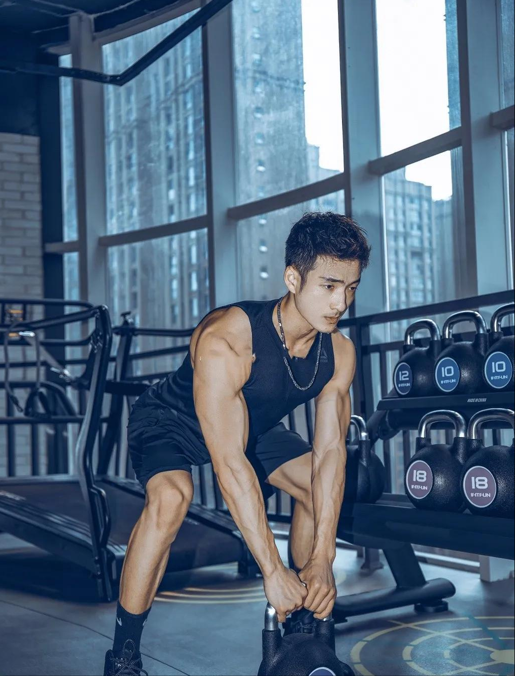 The 26-year-old guy works hard to get a perfect figure. The muscle ...