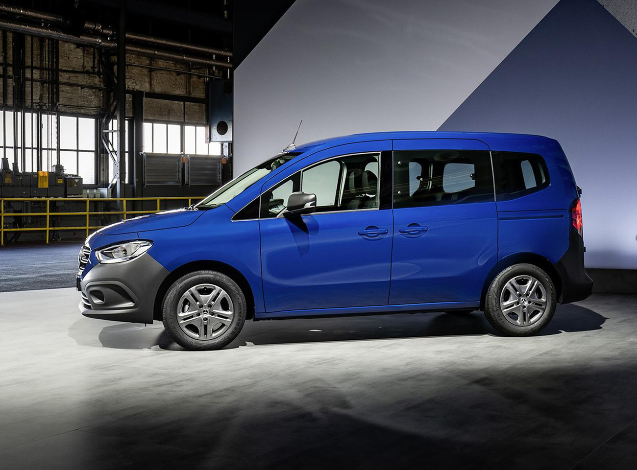 Mercedes-Benz version of "Wuling Hongguang", new MPV released, 5 seats ...