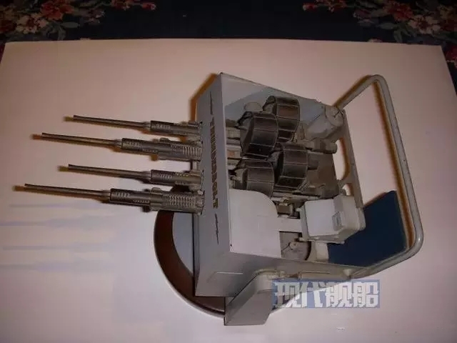 Near-anti-cannon in 1944: "Thunderbolt" multi-gun turret splashed with ...