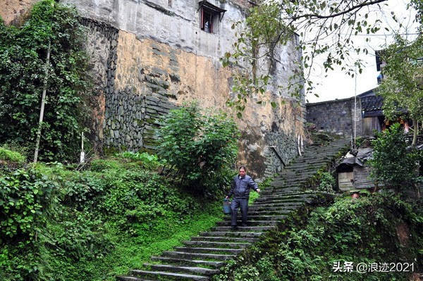 Time slower, Huaihua Hongjiang, the first ancient shopping mall in ...