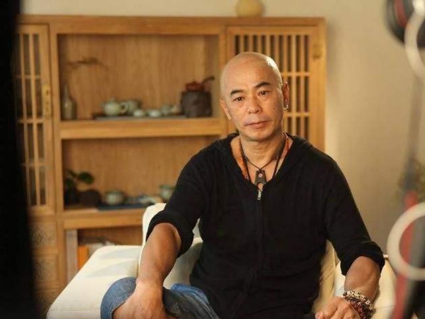 59-year-old Kung Fu actor Xiong Xinxin, still a fitness madman, is ...