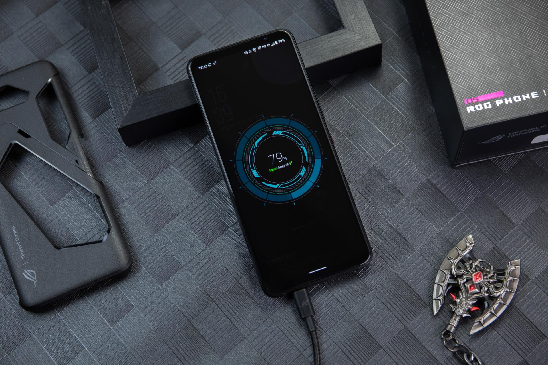 What is the experience of heavy games without charging?ROG gaming phone ...