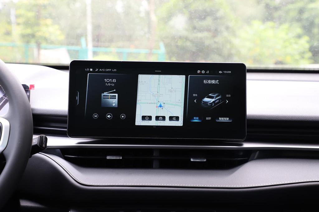 Haval H6 has been upgraded again in terms of active and passive safety ...