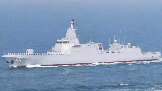 Frigates and destroyers look similar. What is the difference between ...