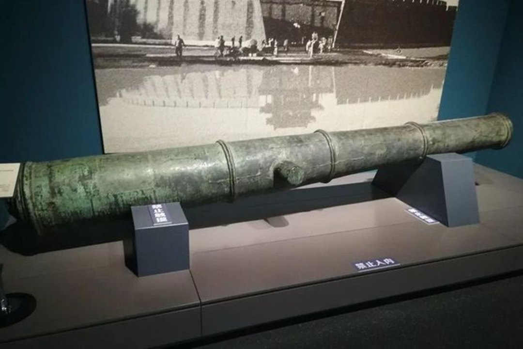 He invented the "child-mother cannon" and produced self-made muskets ...