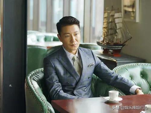 The most handsome "scumbag" Li Zonghan is 45 years old, not greasy, and ...