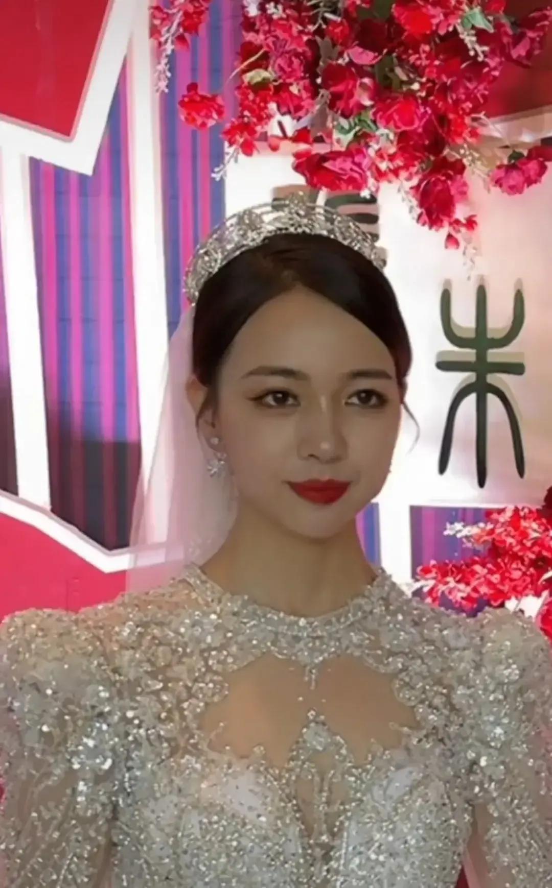 The 50 million Internet celebrity Da Yang is married, and his wife ...