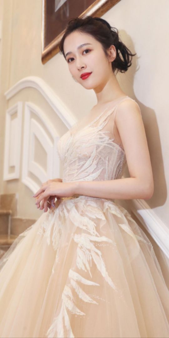 Yang Xinying, the former Beijing Film School's flower, is young and ...