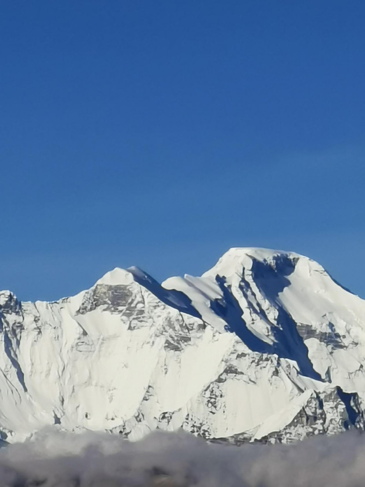 The tenth day of free travel in Tibet in the snowy area of midsummer ...