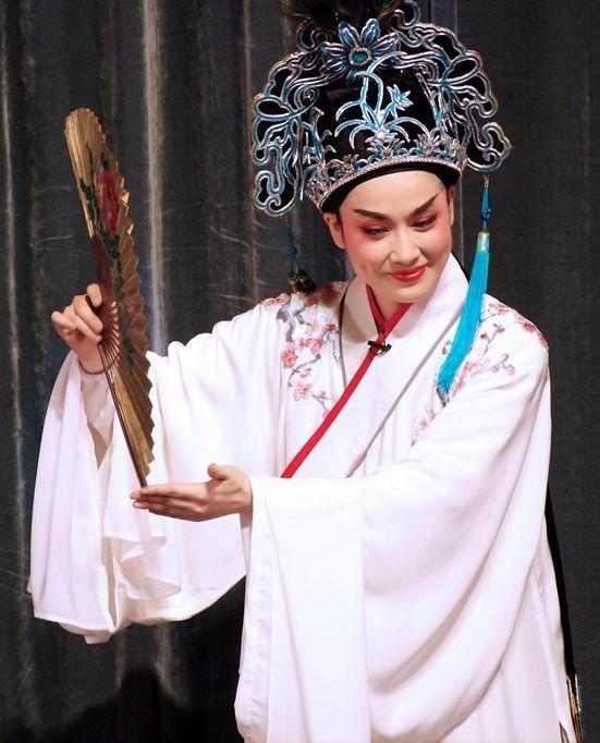 The "Shouting Style" of the Xu School of Yue Opera and the "Lazy Voice ...