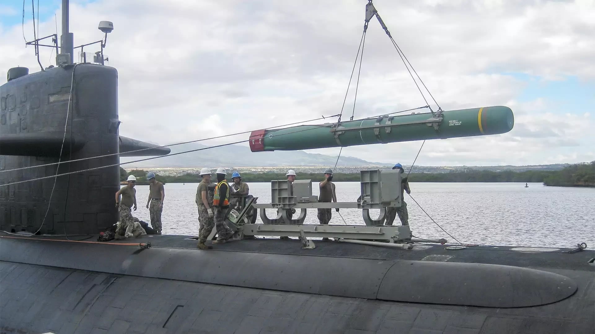 The world's fastest submarine, at 82 kilometers per hour, is faster ...