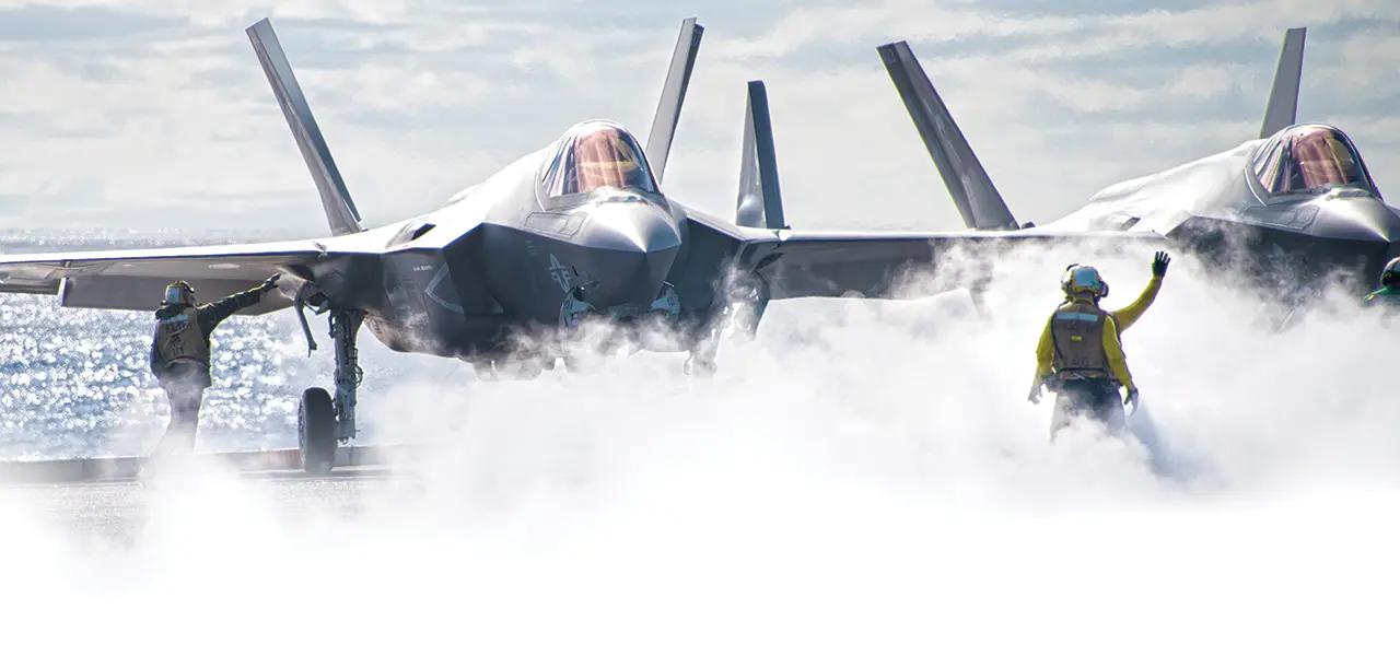 F117N "Seahawk", the US Navy's 30-year-leading stealth carrier-based ...