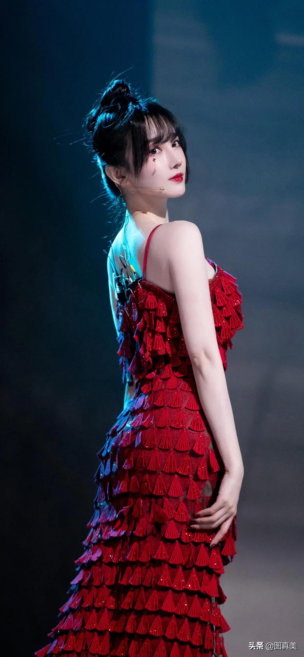 Chen Xiaojun, this girl is too beautiful star wallpaper - iNEWS