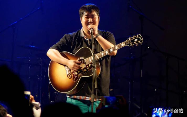Should Song Dongye's public performances be banned? - iNEWS