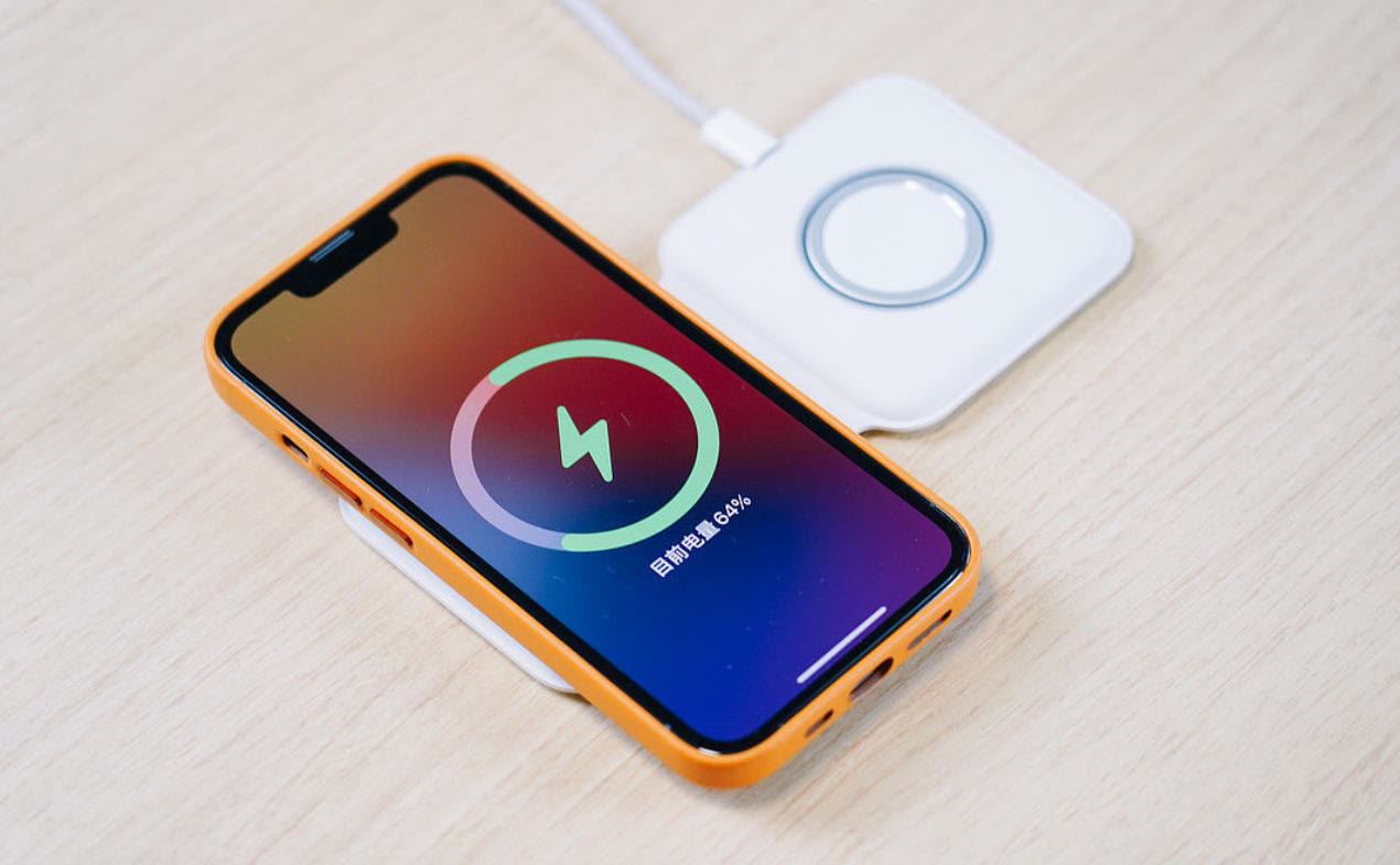 Is Apple Quick Charge easy to use?Is it harmful to the battery? - iNEWS