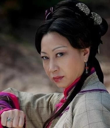 Yuan Qiu was a stand-in when he was young, he was a school flower when ...