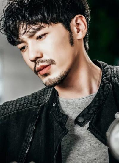 "Qiao Yicheng" Bai Yu: I was praised by Yang Tianzhen, there was no ...